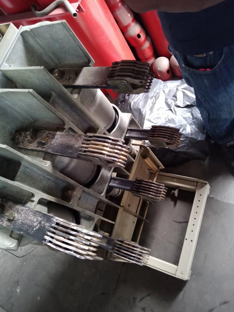 Transformer Busbar Modification & Insulation - Electrical & Engineering ...